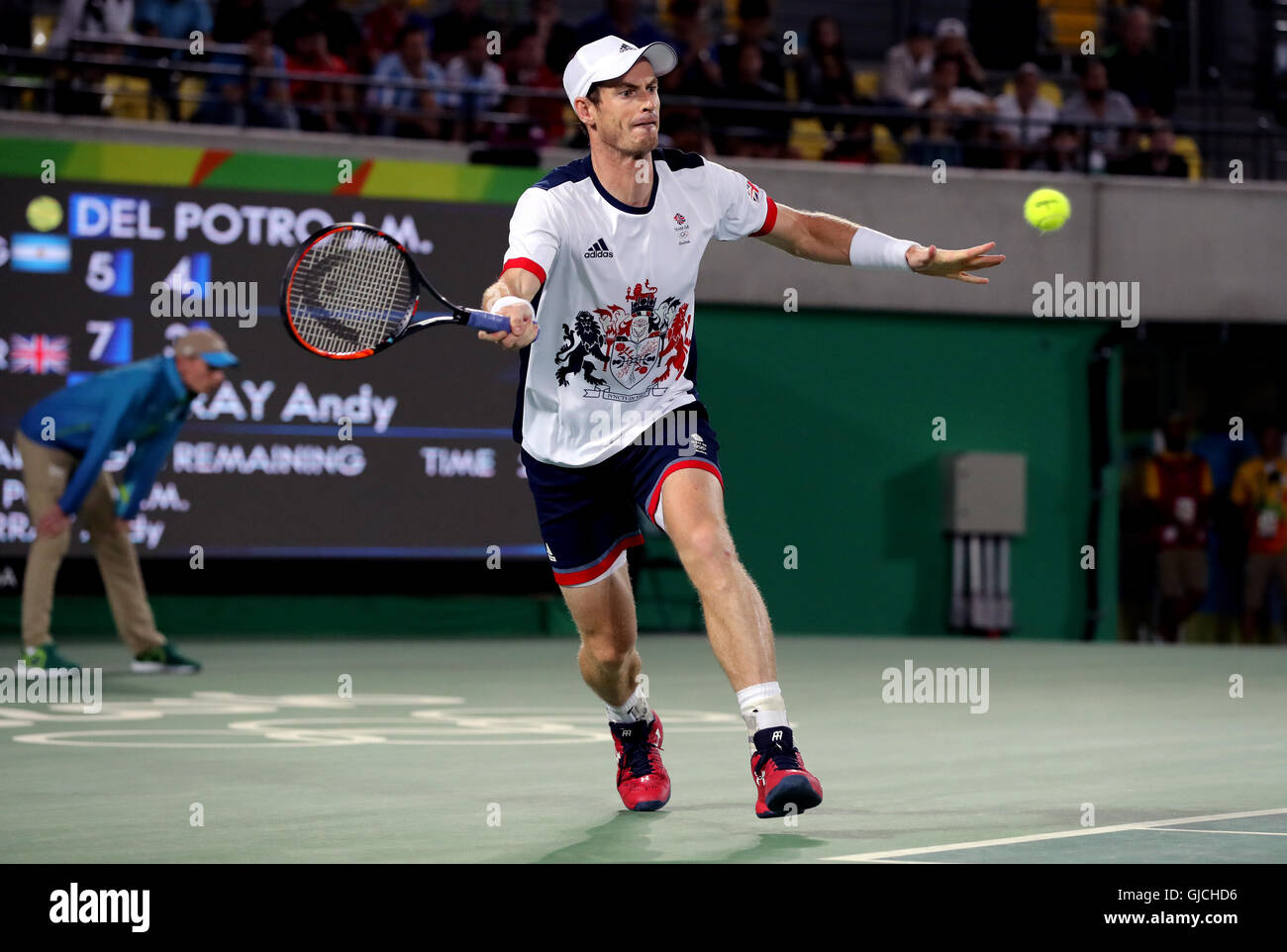 Great Britain's Andy Murray takes on Argentina's Juan MartÃ­n del Potro ...