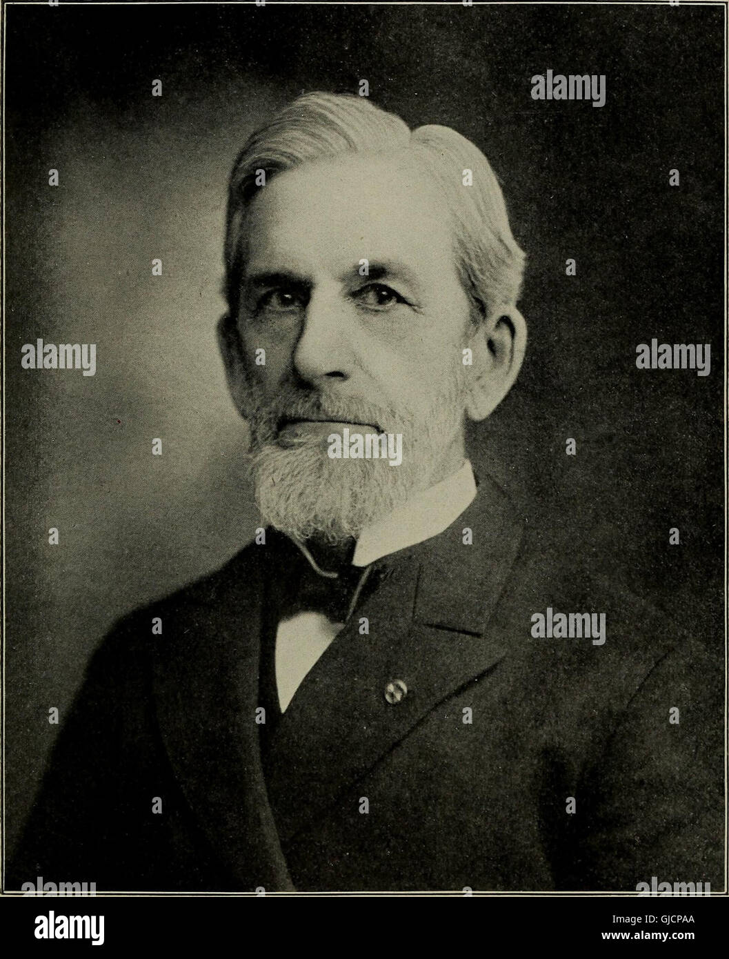 This work outlines the history of Illinois Republicanism, covering the ...