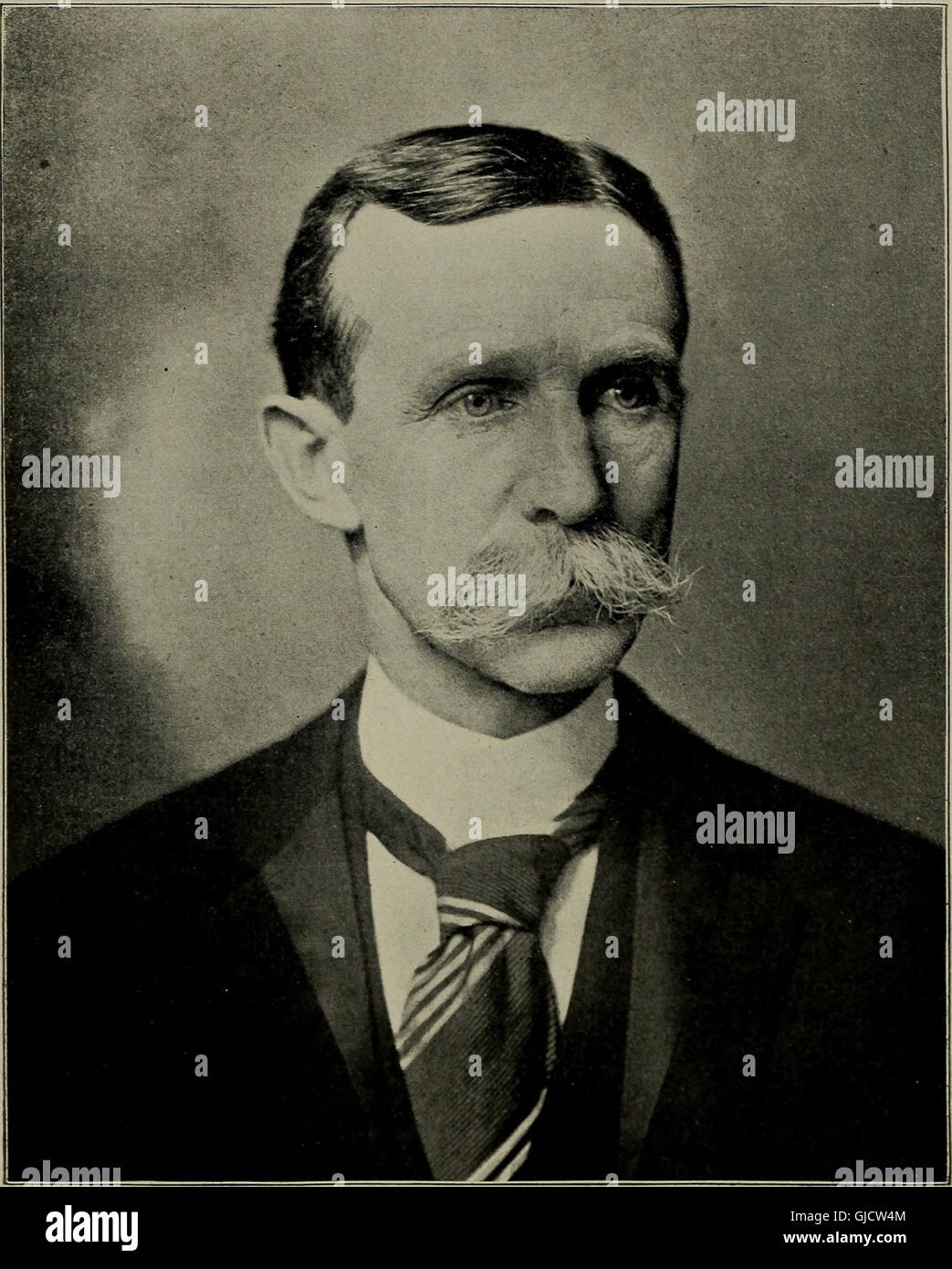 This work details the history of Republicanism in Illinois, tracing the ...