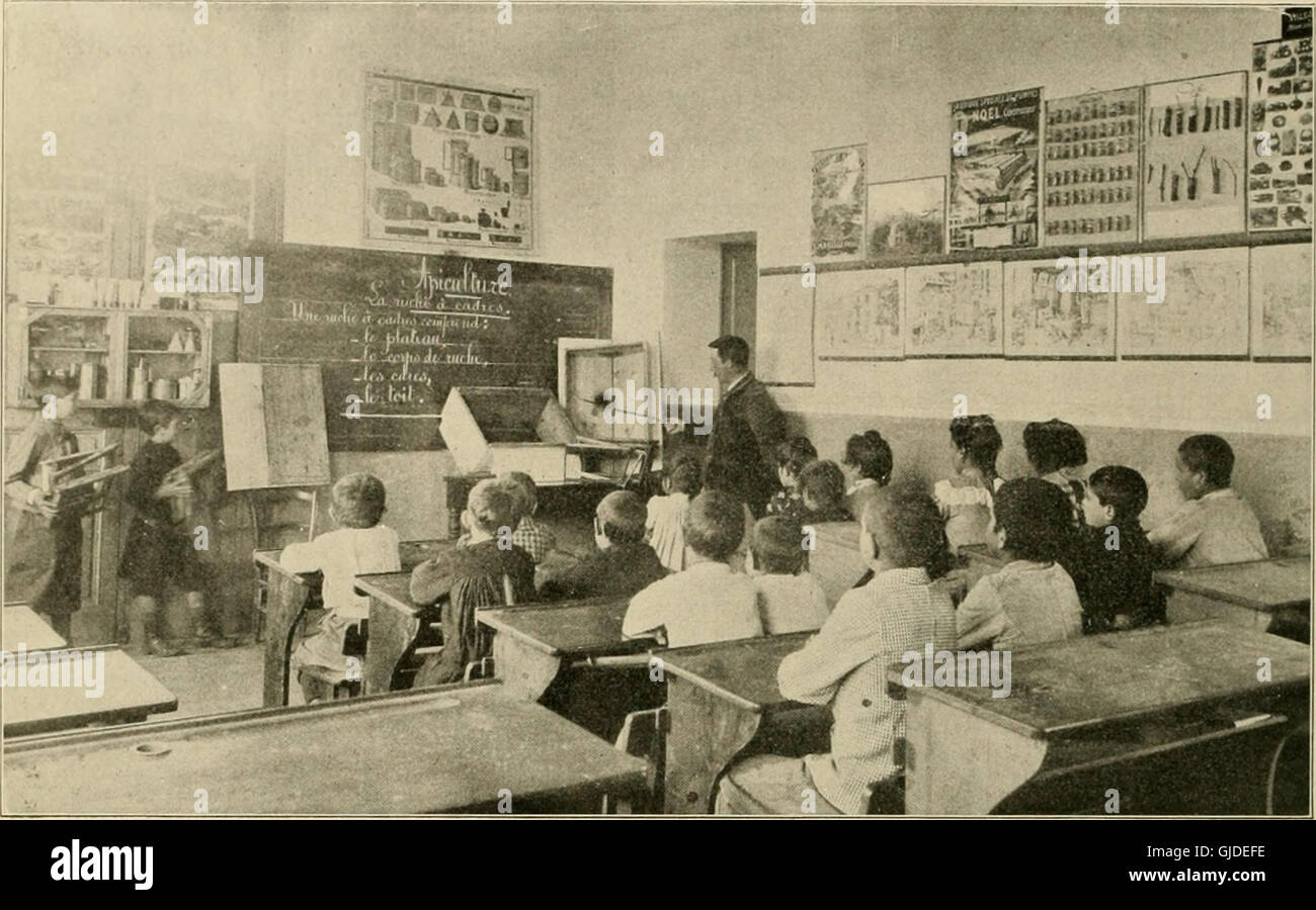 The American Bee Journal, published in 1912, provides detailed ...