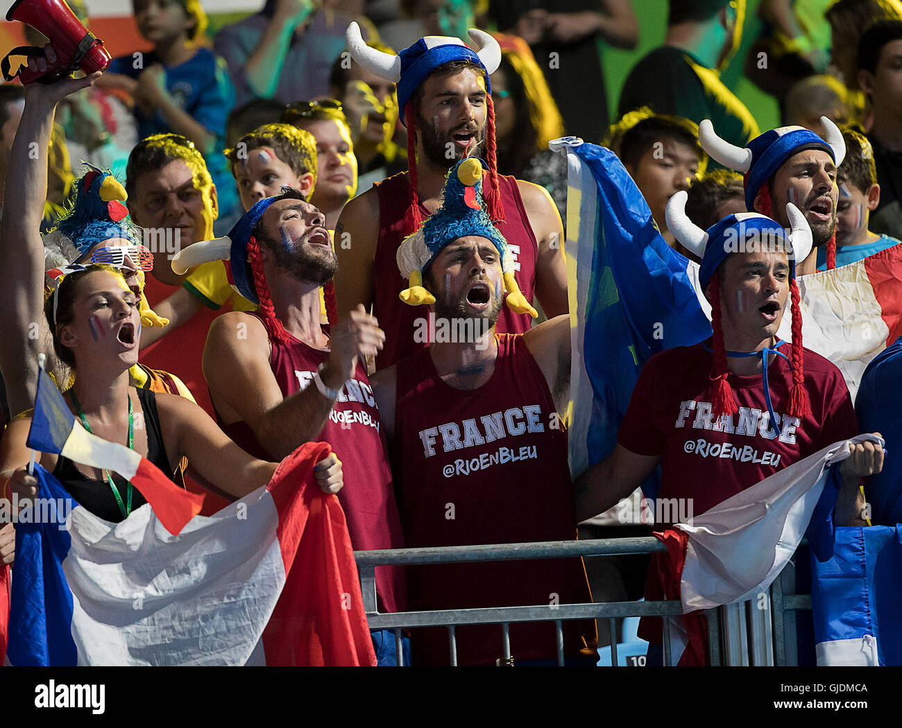 French fencing team sport hi-res stock photography and images - Alamy