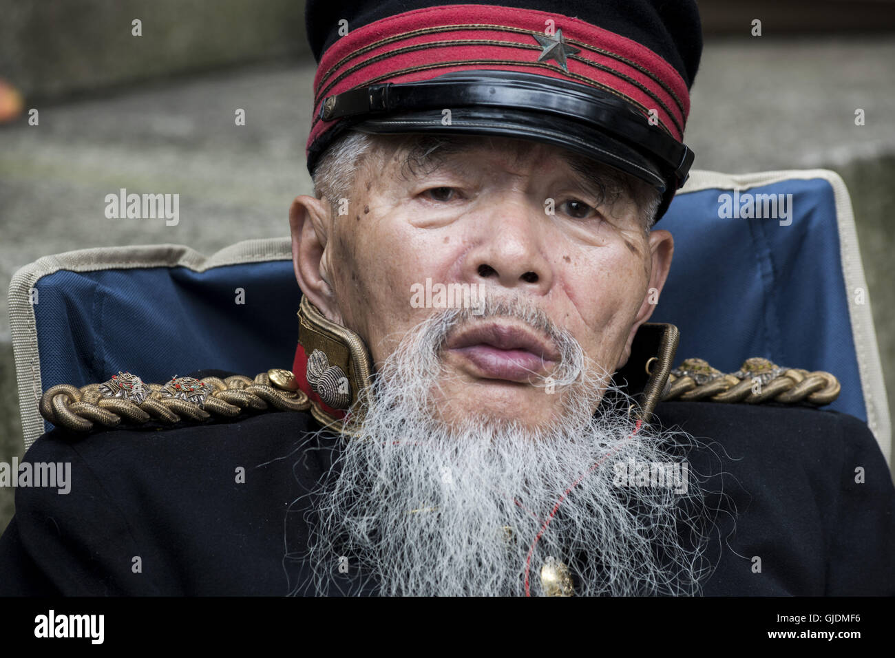 Tokyo, Tokyo, Japan. 15th Aug, 2016. A man wearing a WW2 militar ...