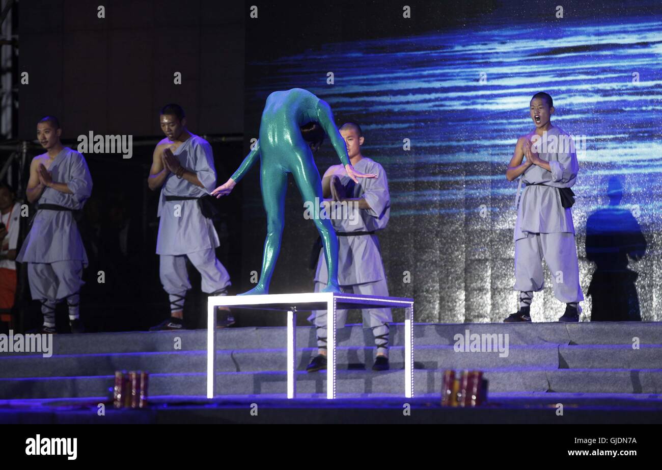 Heihe, China. 15th Aug, 2016. The well-known Russian contortionist ...