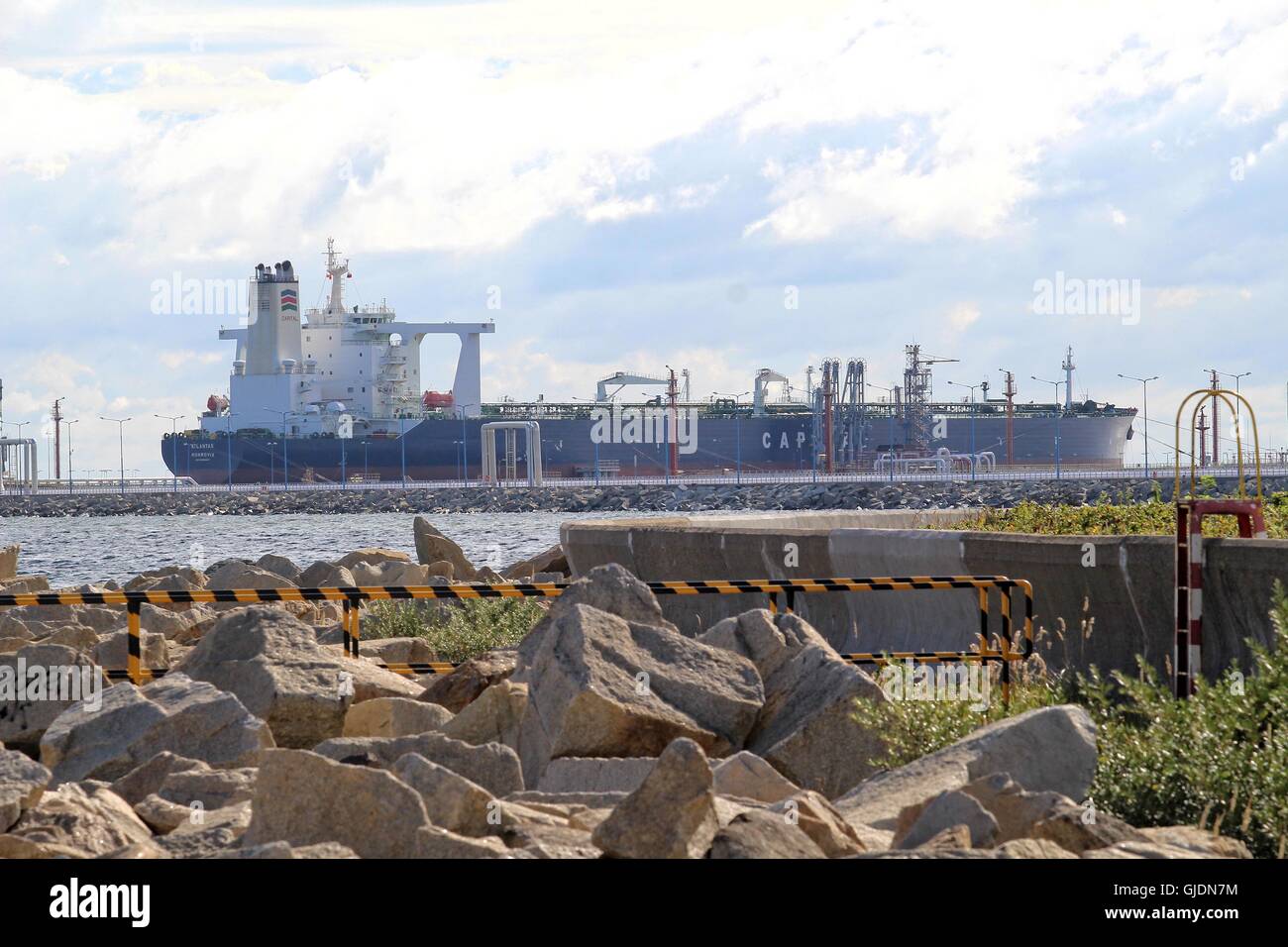 National iranian tanker company hi-res stock photography and images - Alamy