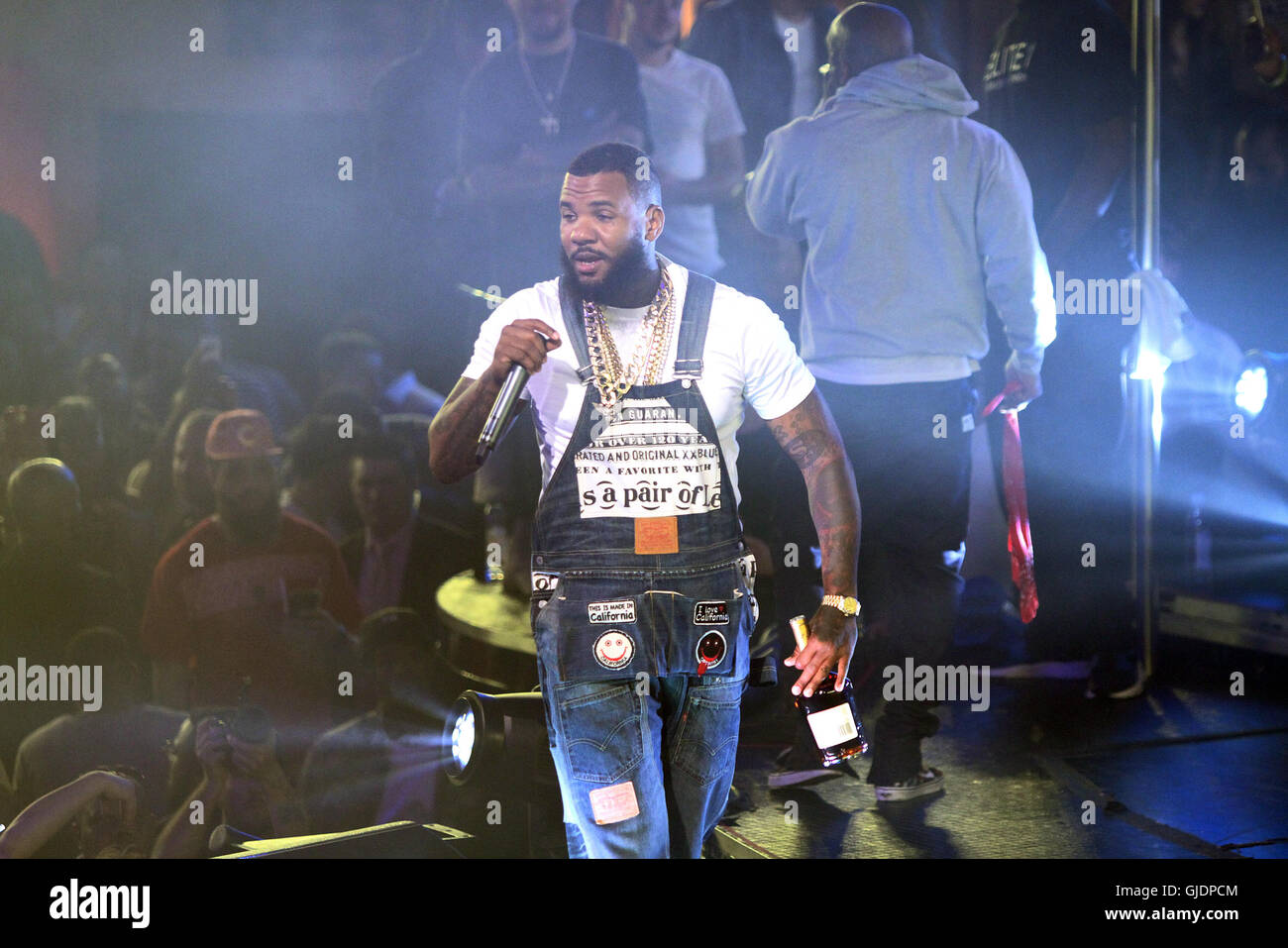 Las Vegas, Nevada, USA. 15th Aug, 2016. Rapper The Game makes his Drai ...
