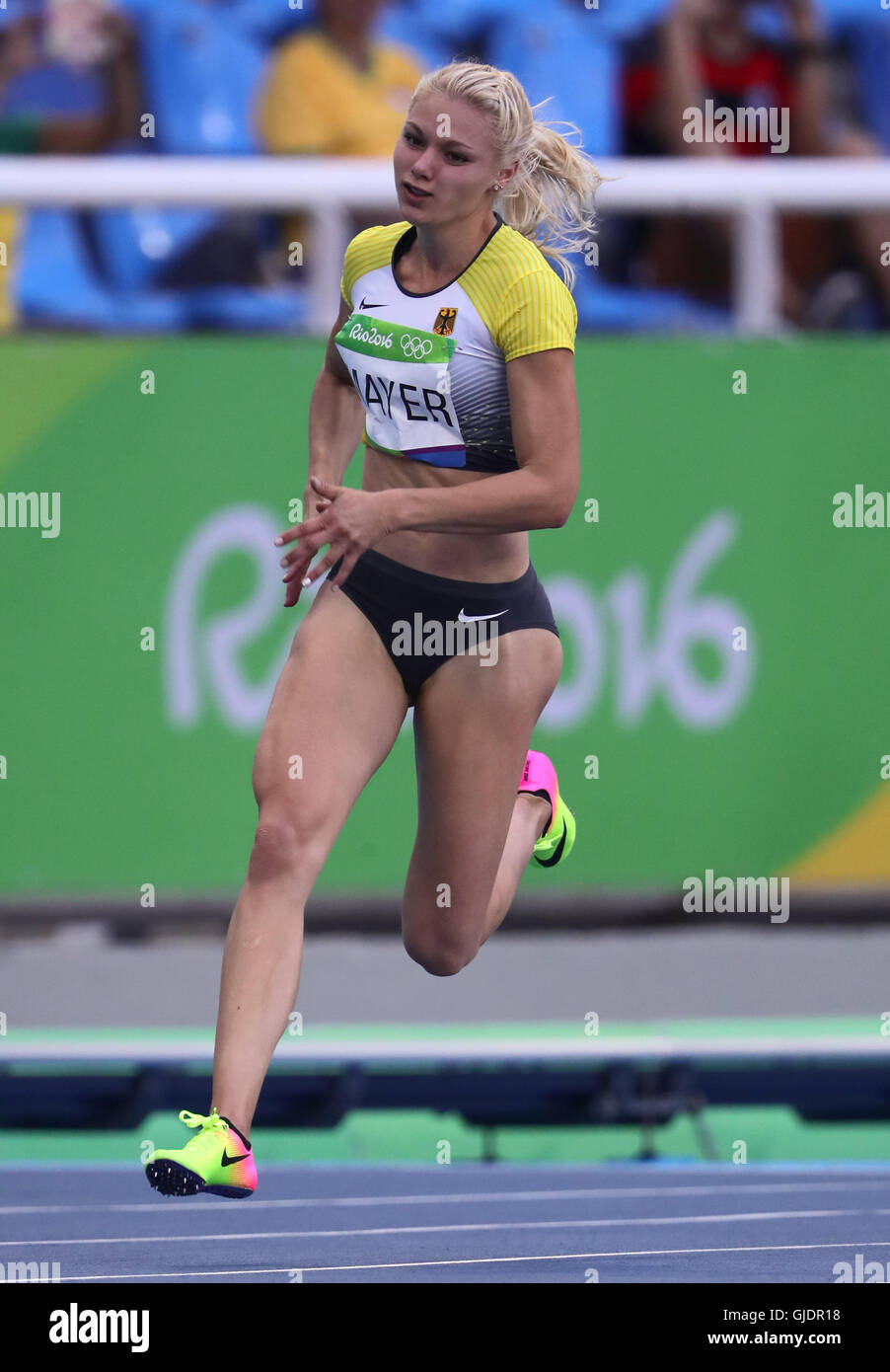Rio de Janeiro, Brazil. 15th Aug, 2016. Lisa Mayer of Germany competes ...