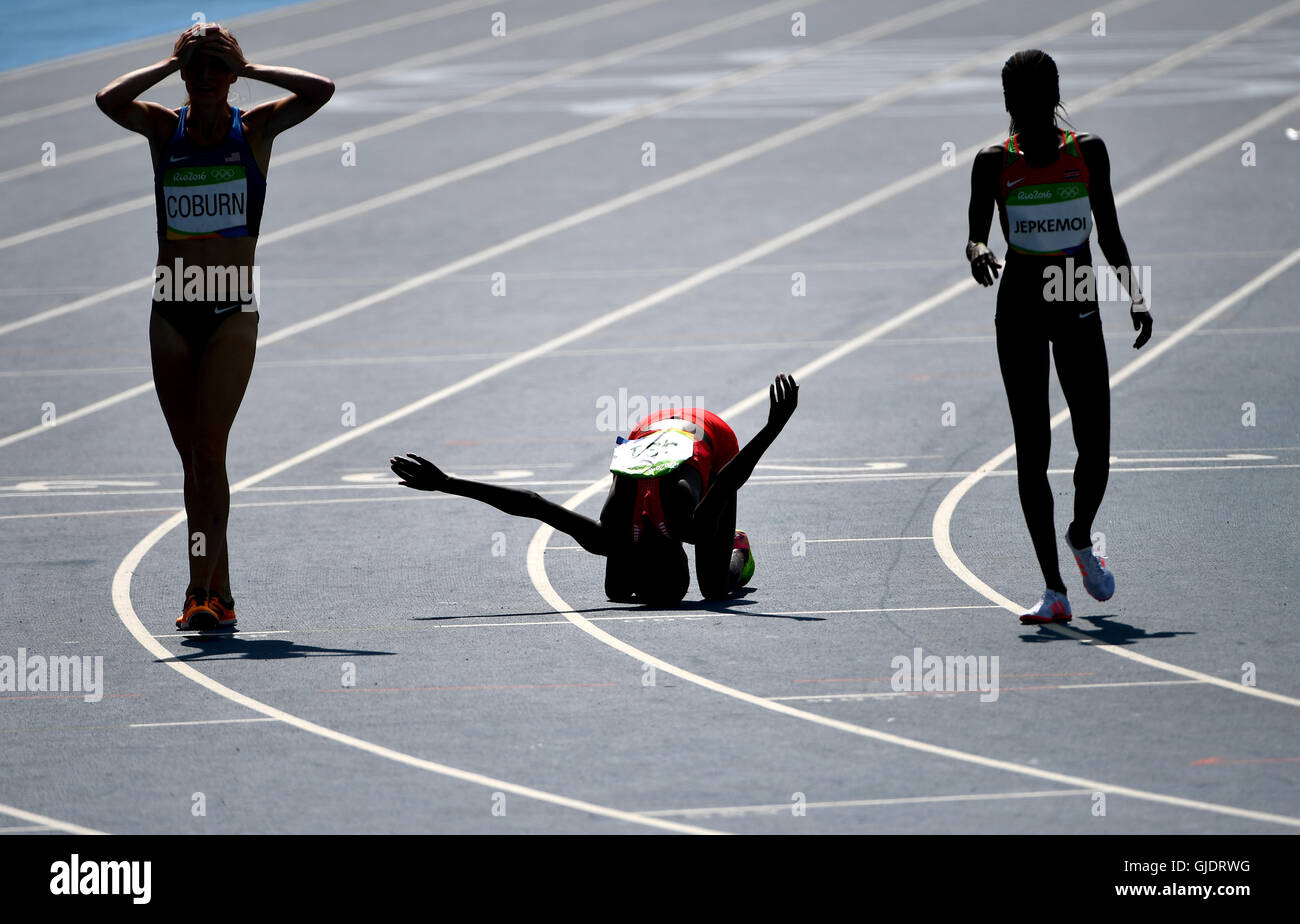 Rio De Janeiro, Brazil. 15th Aug, 2016. Bahrain's Ruth Jebet (C ...