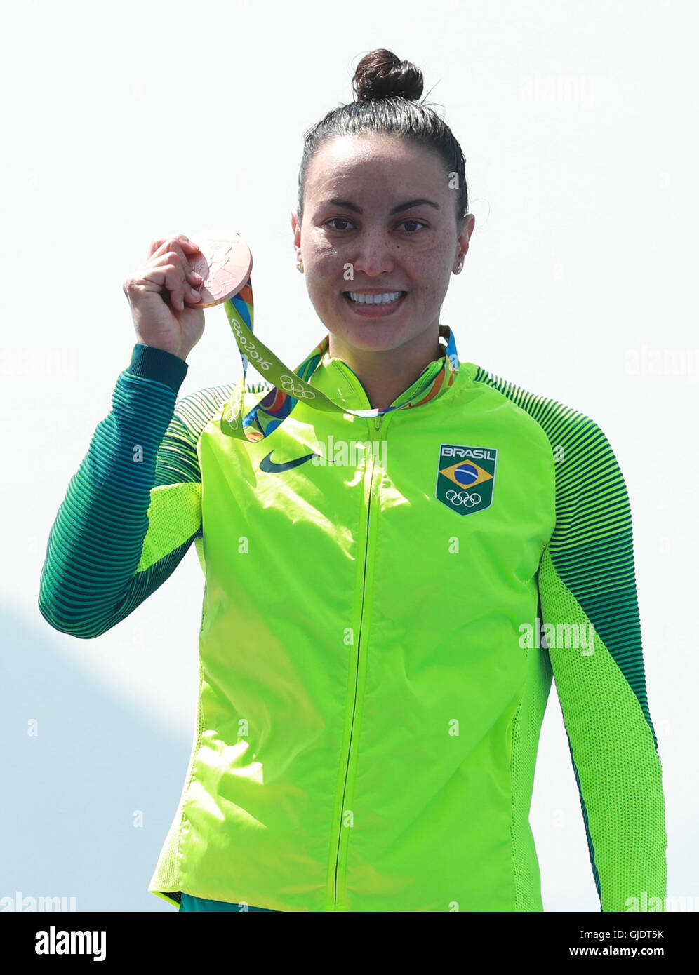 Women no bra hi-res stock photography and images - Alamy