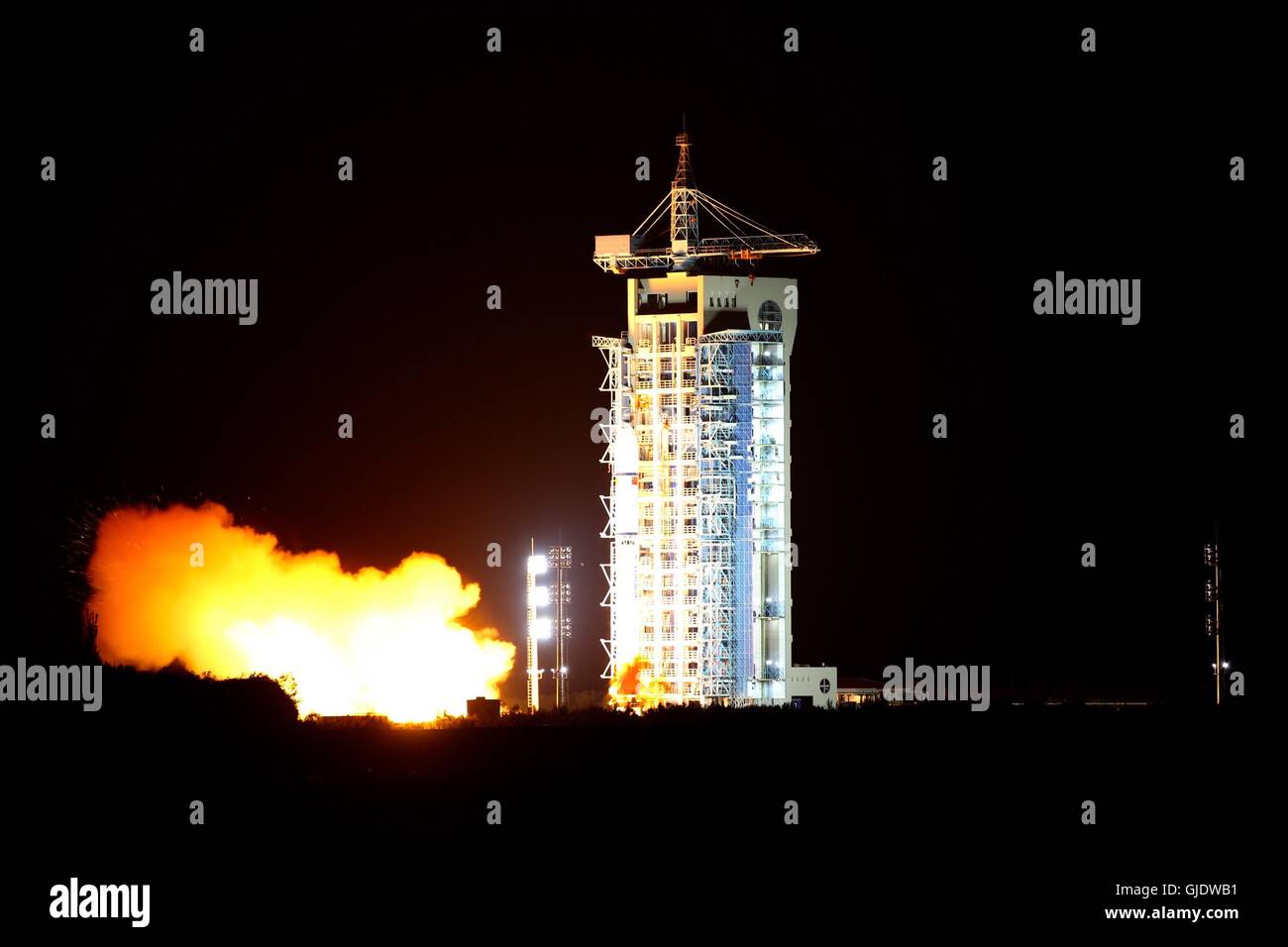 China quantum communication satellite hi-res stock photography and ...