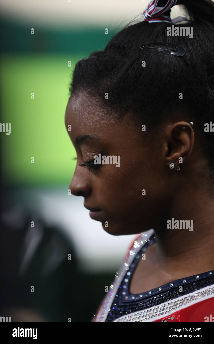 Simone biles rio de janeiro hi-res stock photography and images - Alamy