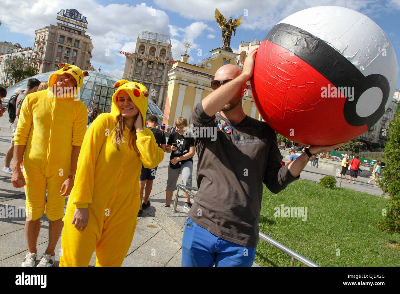 Niantic people hi-res stock photography and images - Alamy
