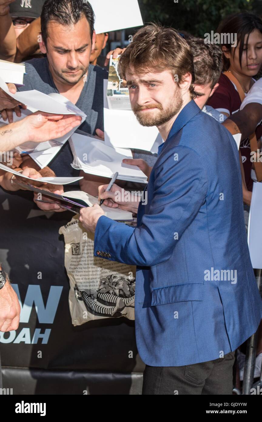 New York, NY, USA. 15th Aug, 2016. Daniel Radcliffe out and about for ...