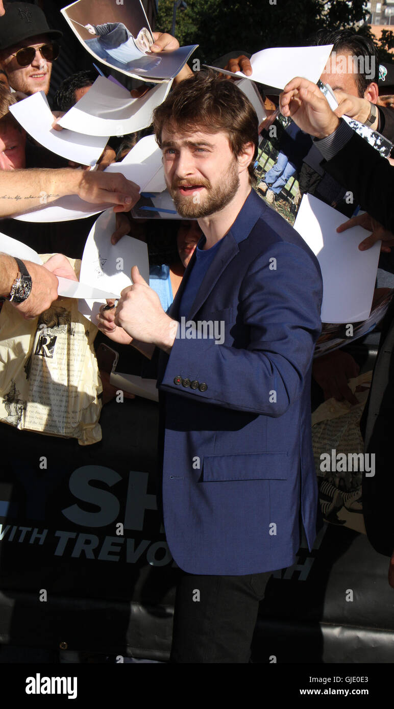 Daniel radcliffe 2016 hi-res stock photography and images - Alamy