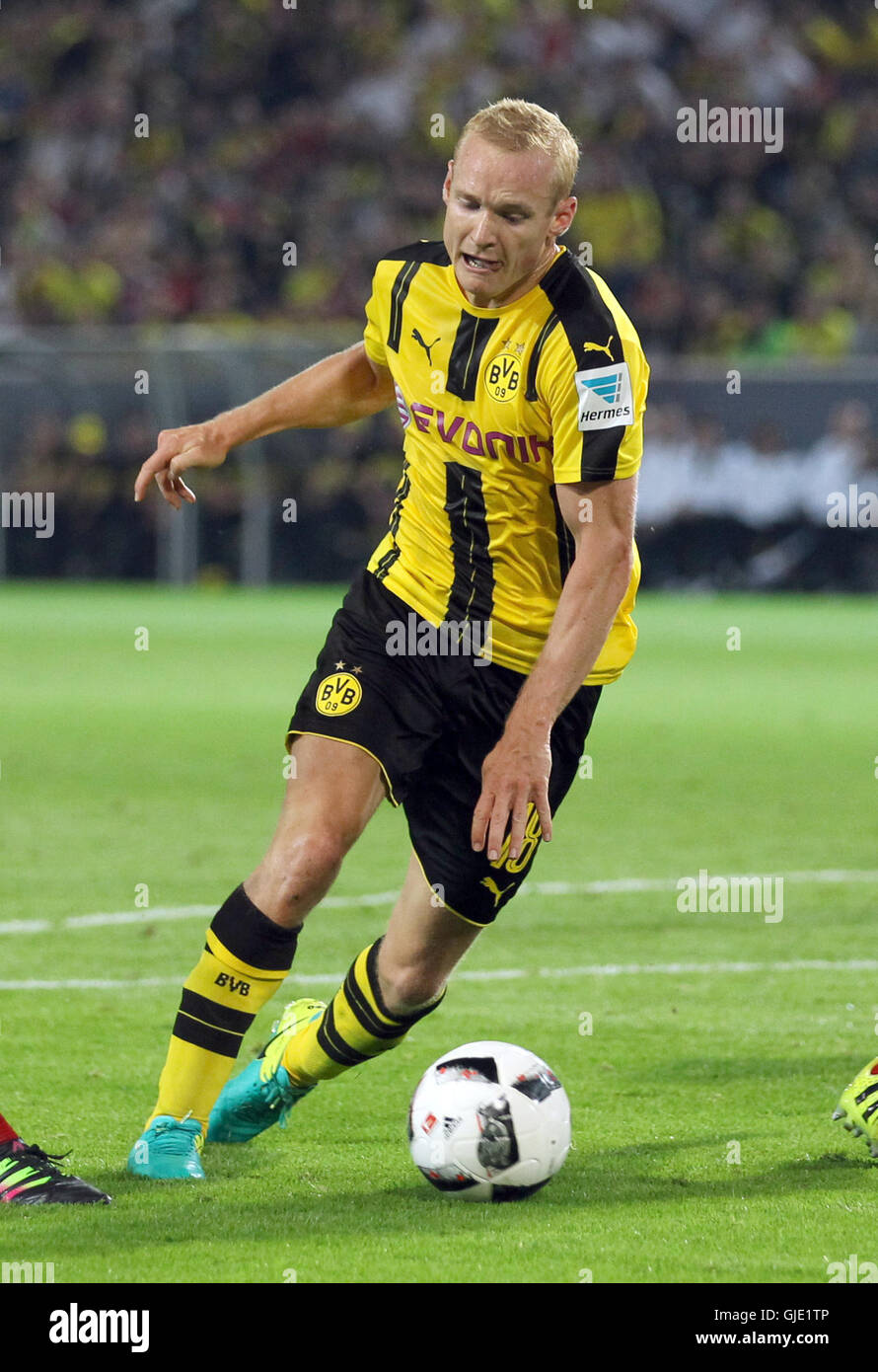 Dortmund, Germany. 14th Aug, 2016. Dortmund's Sebastian Rode in action ...