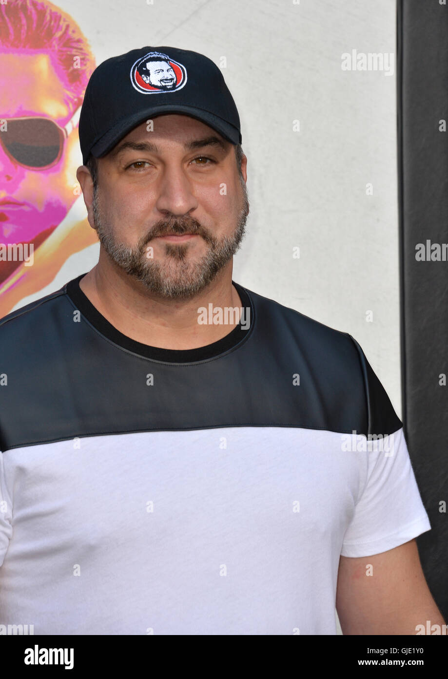 Portrait beard entertainer musician singer baseball cap hi-res stock ...