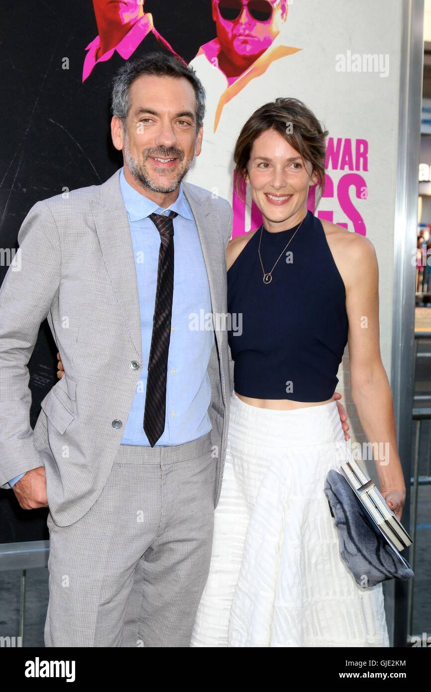 Los Angeles, CA, USA. 15th Aug, 2016. Todd Phillips, wife at arrivals ...