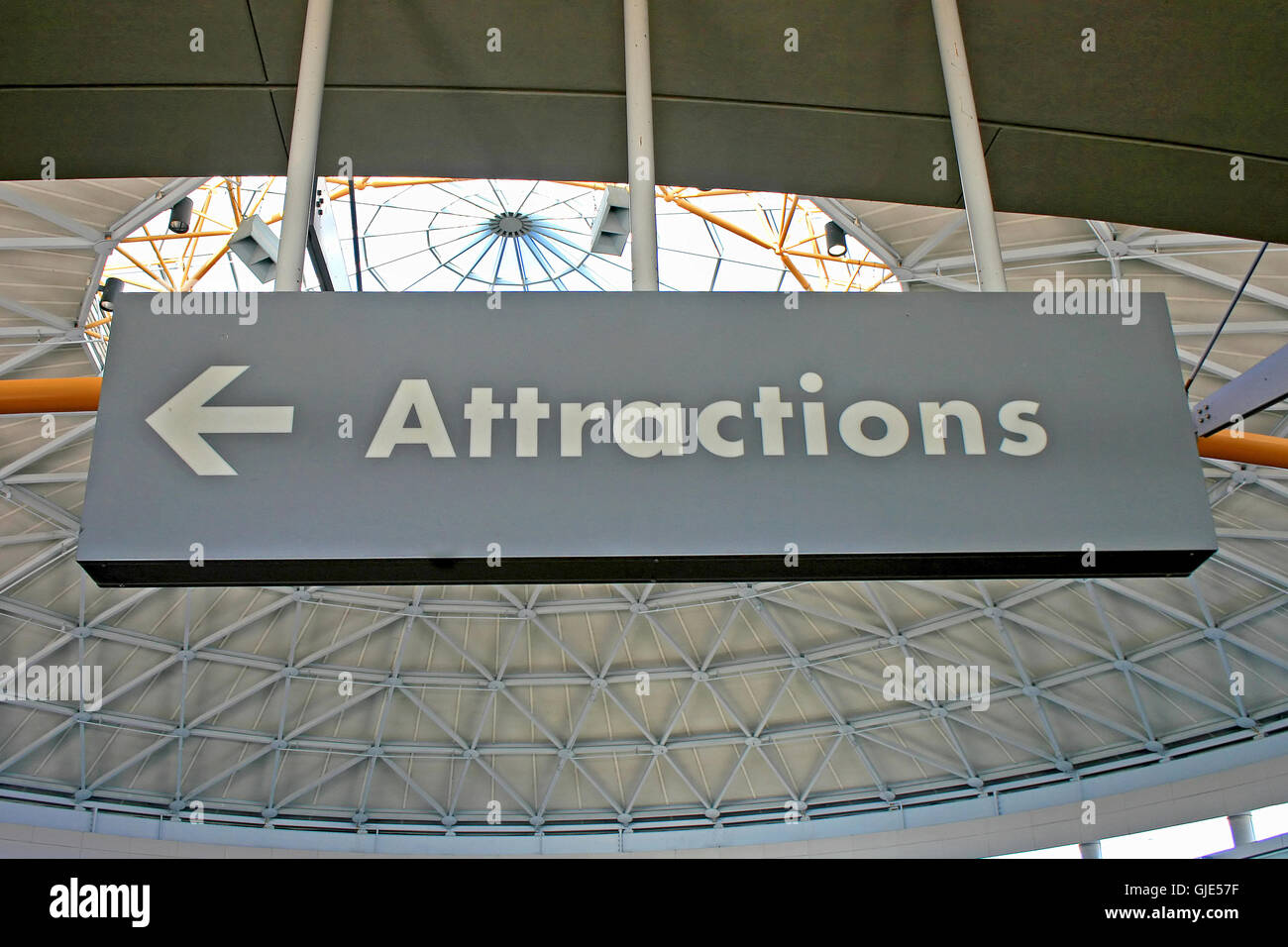 Sign direction arrow hi-res stock photography and images - Alamy
