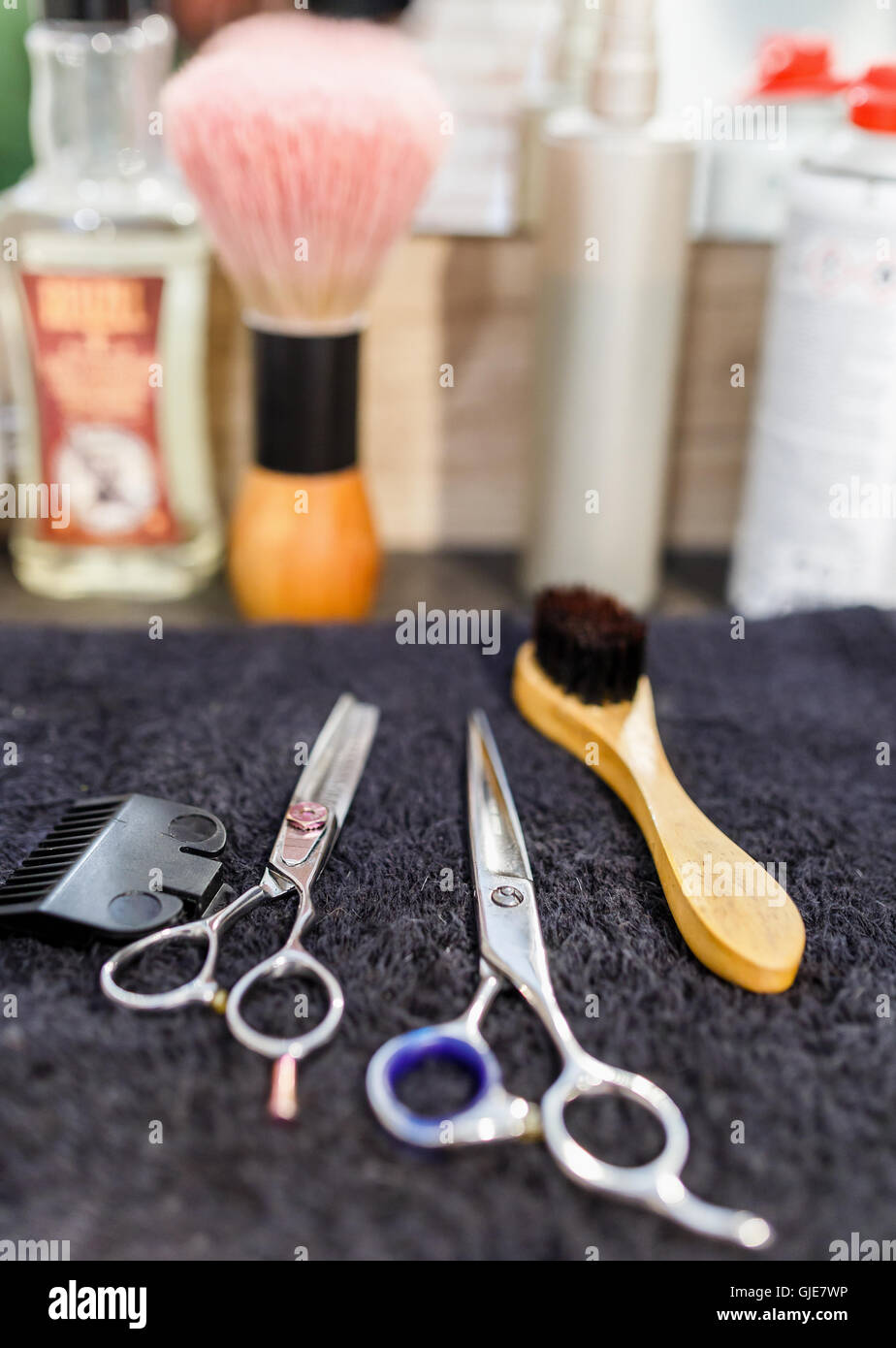Barber shop tools hi-res stock photography and images - Alamy