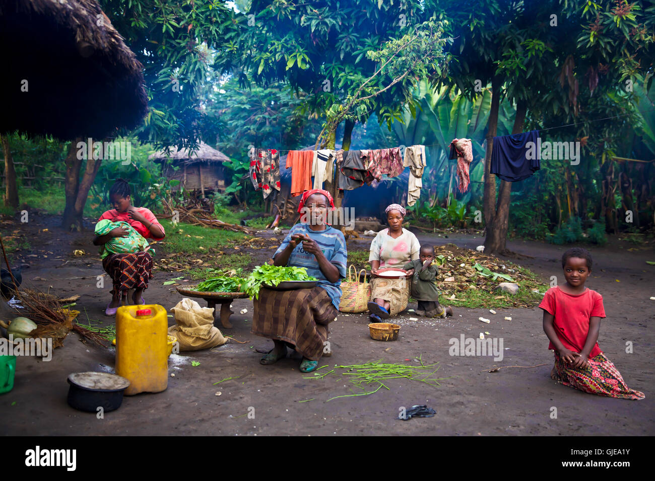 Ari People in Ethiopia - Africa Stock Photo - Alamy