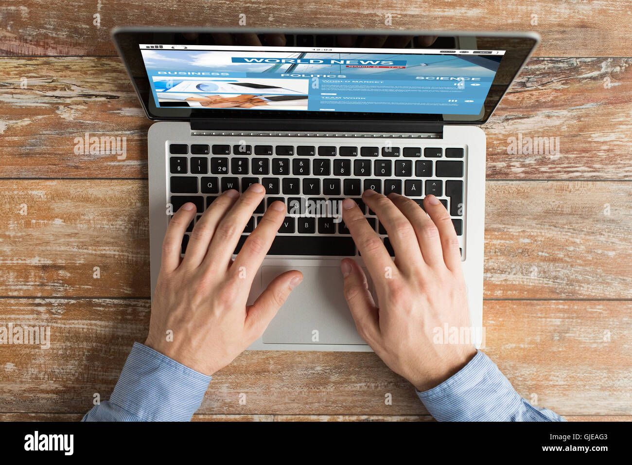 Typing media hi-res stock photography and images - Alamy