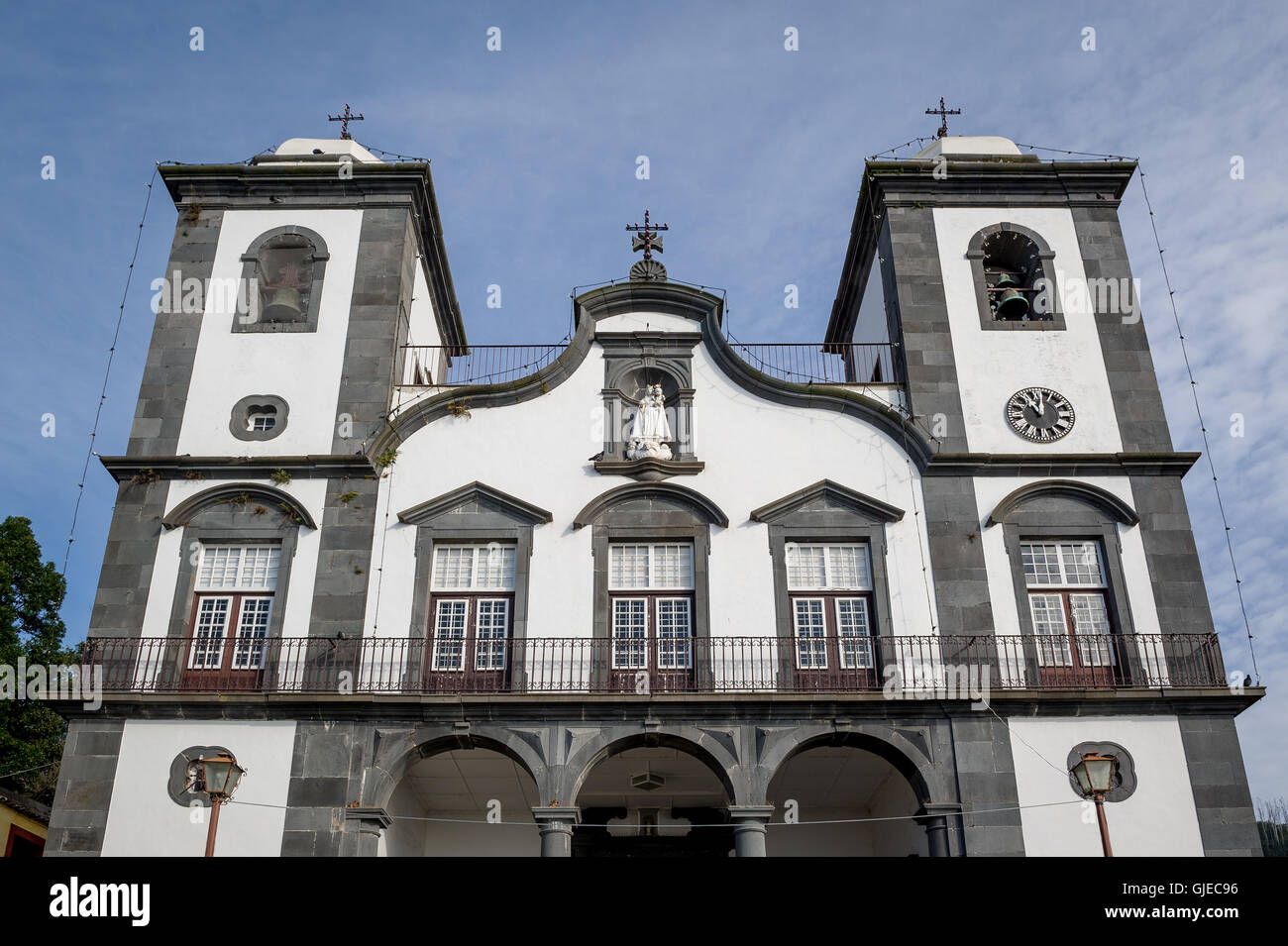 Catholic church in funchal madeira hi-res stock photography and images ...