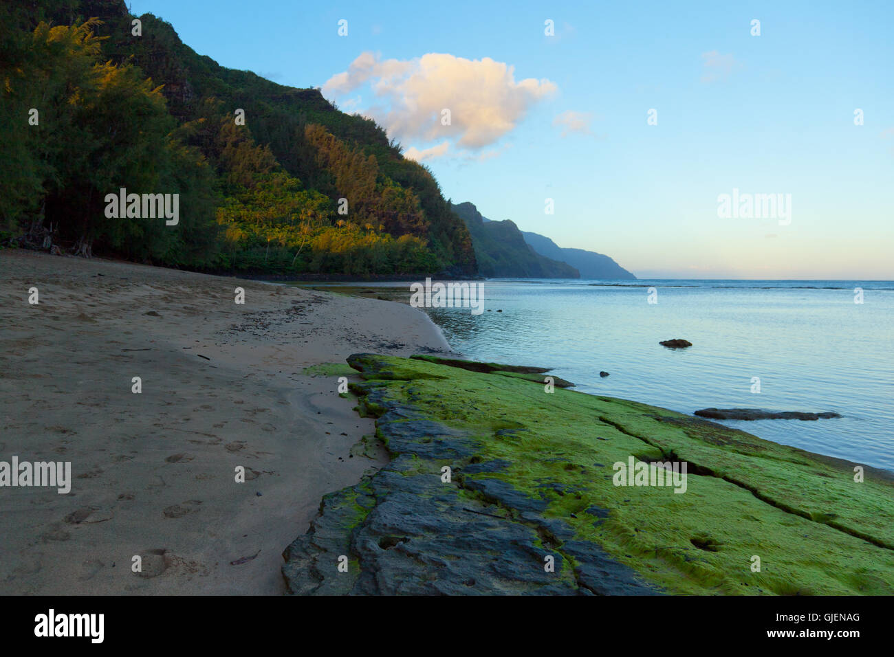 Taylor camp hawaii hi-res stock photography and images - Alamy