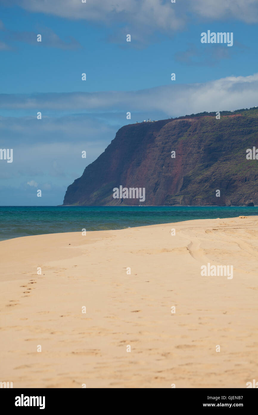 Wide sandy beaches hi-res stock photography and images - Alamy