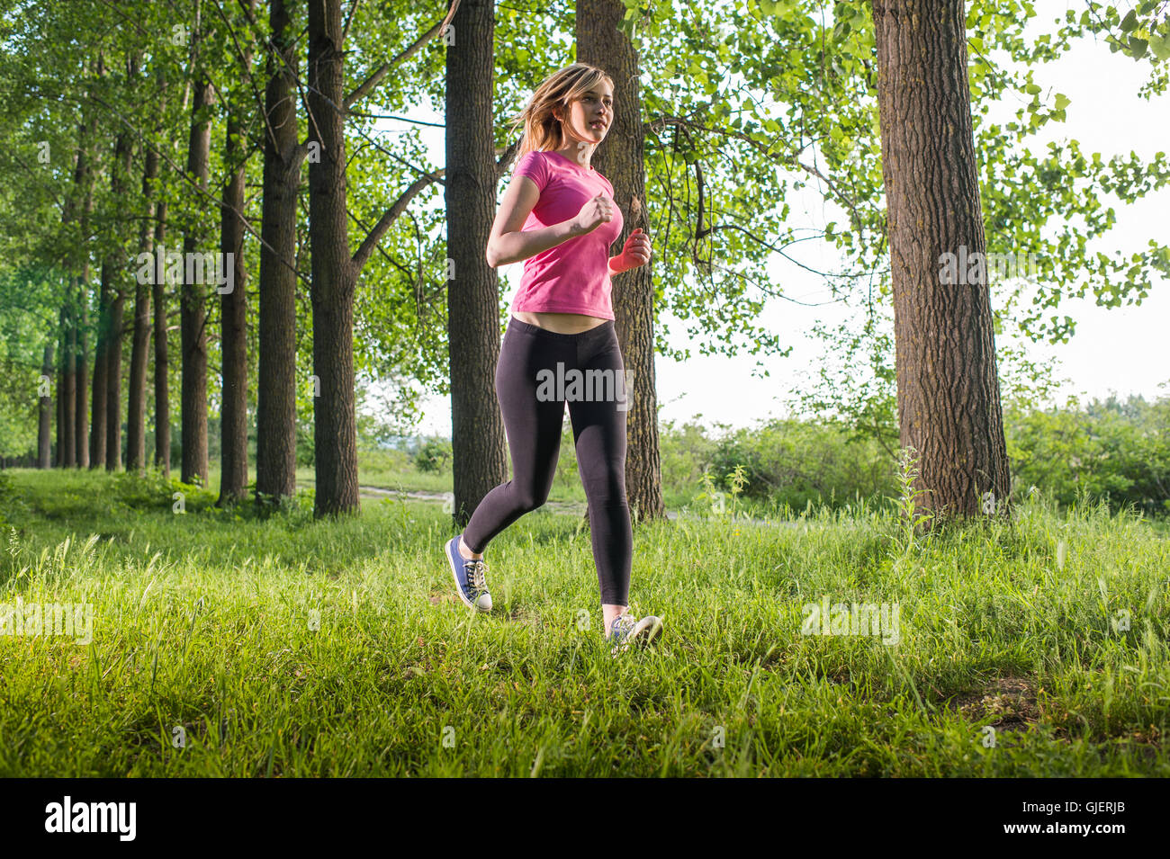 Runner athlete girl hi-res stock photography and images - Alamy