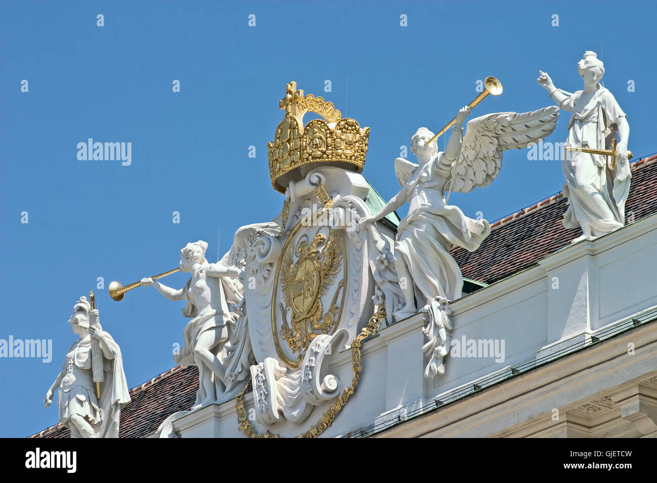 Goldene hi-res stock photography and images - Alamy