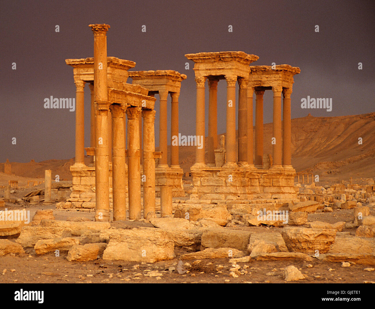 Zenobia palmyra hi-res stock photography and images - Alamy