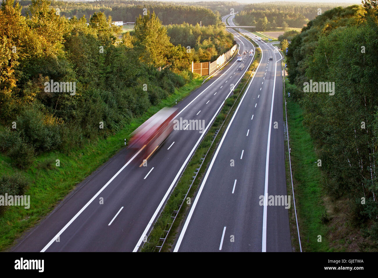 drive travel traffic Stock Photo - Alamy