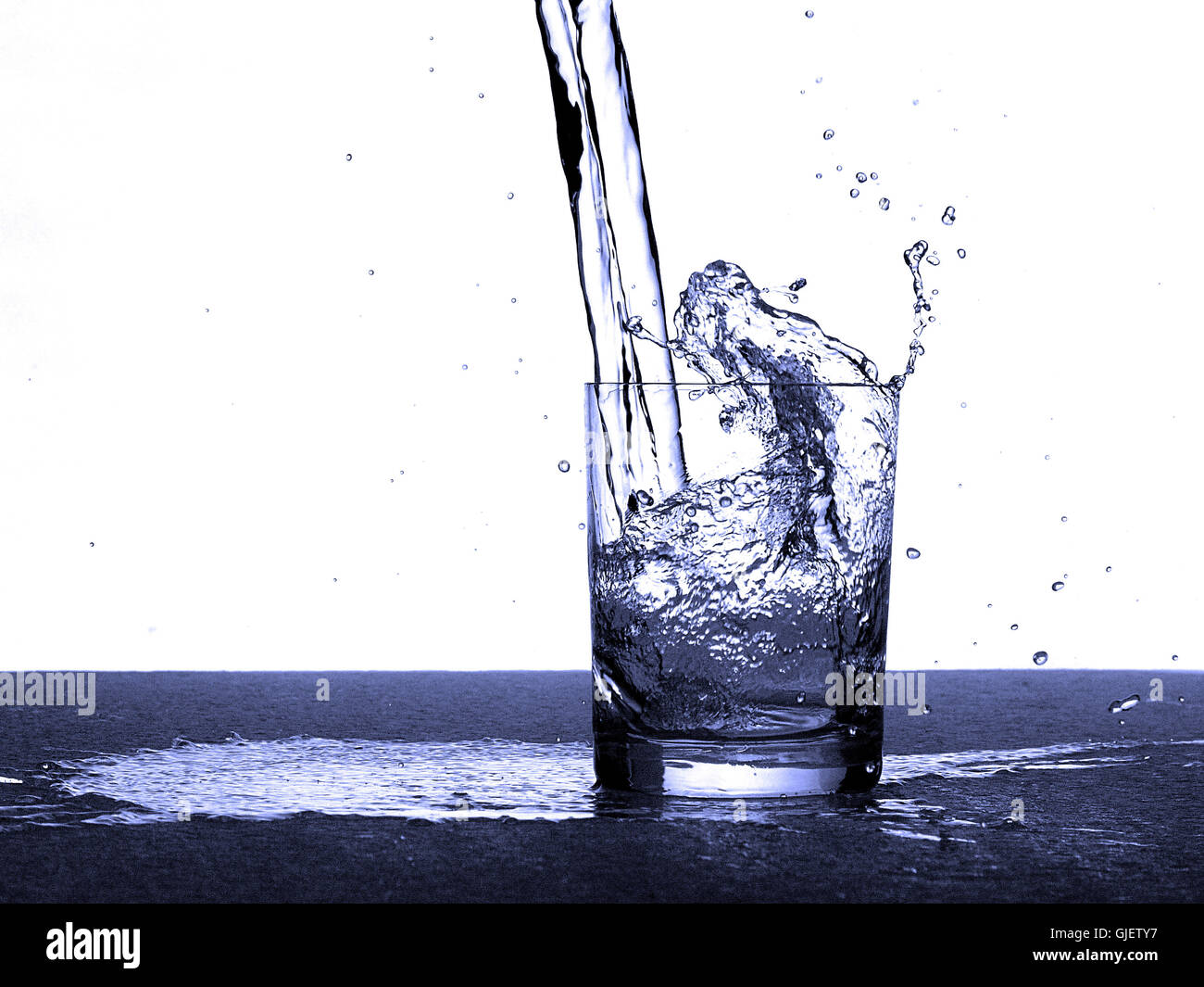 Ceramic tiles water splash hi-res stock photography and images - Alamy