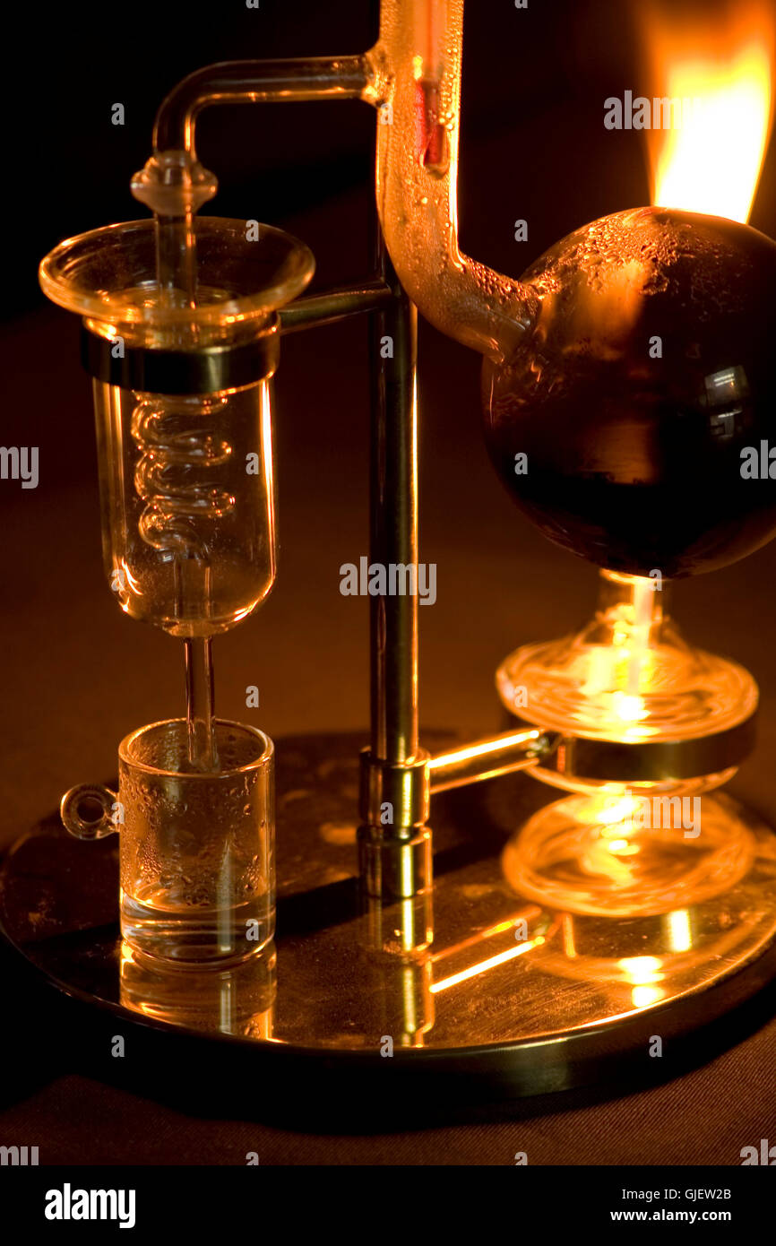 Distil chemistry hi-res stock photography and images - Alamy