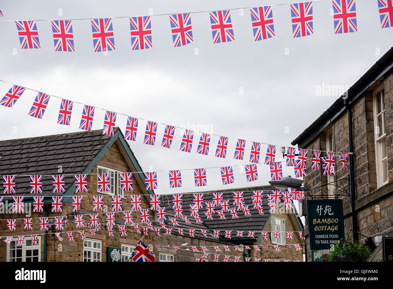 Rows of union jack flags hi-res stock photography and images - Alamy
