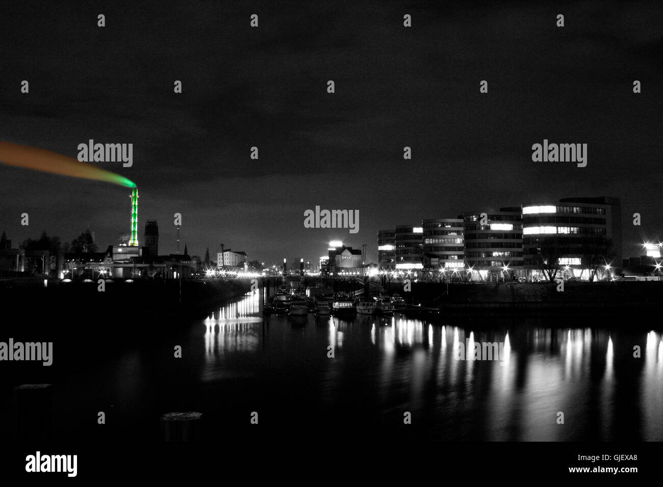 Bw building hi-res stock photography and images - Alamy