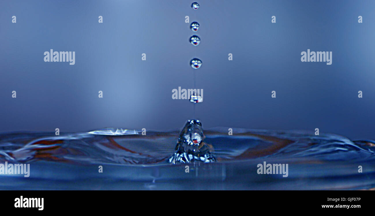water drops 2 Stock Photo - Alamy
