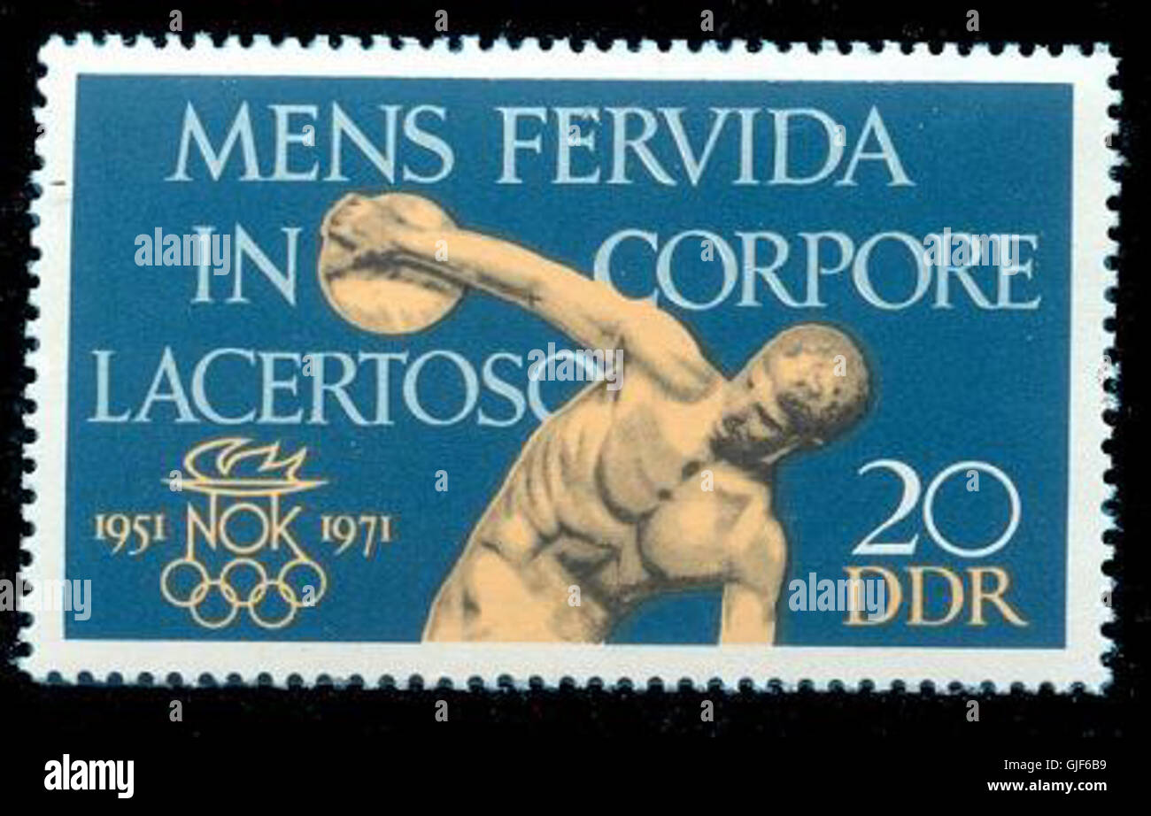 Briefmarke ddr hi-res stock photography and images - Alamy