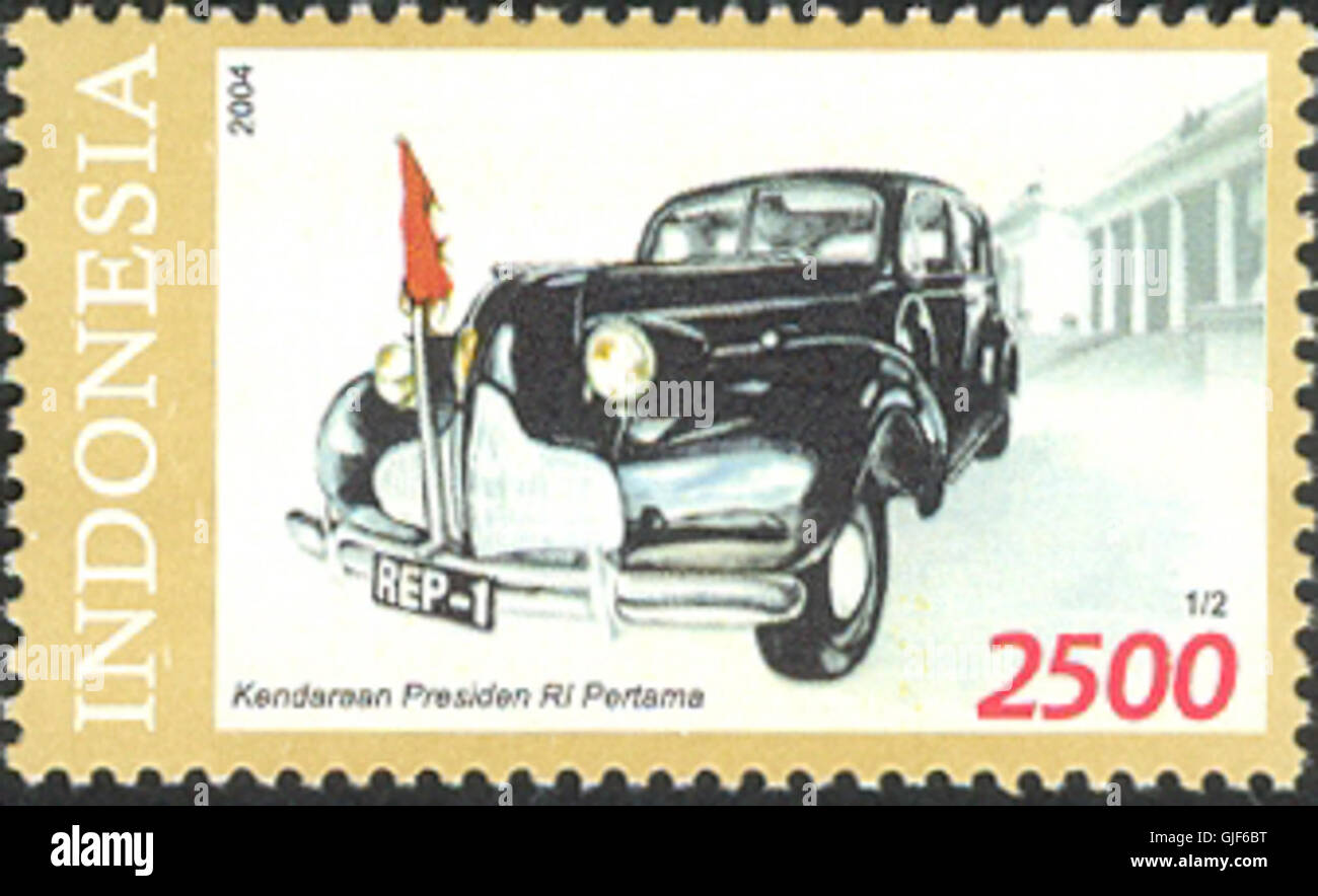 The 071-04 stamp series from Indonesia features important cultural ...