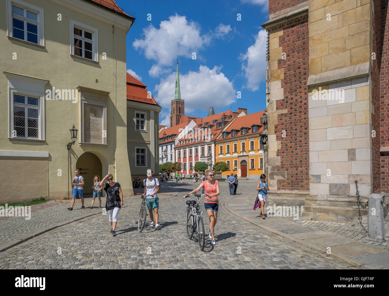 Cathedral Katedralna Street Wroclaw Ostrow Tumski Stock Photo - Alamy