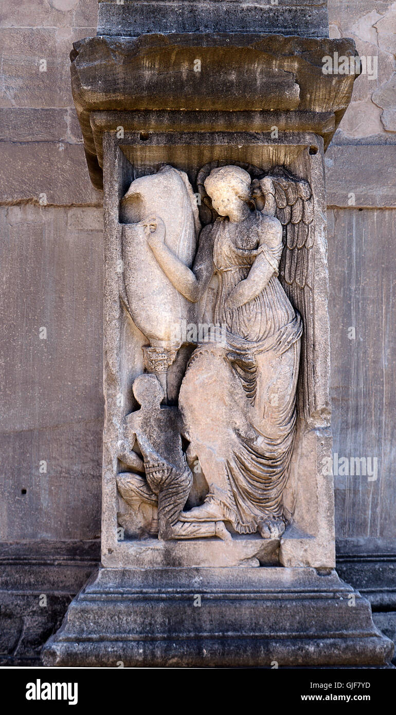 Detail of relief sculpture of winged Victory at base of Arch of ...