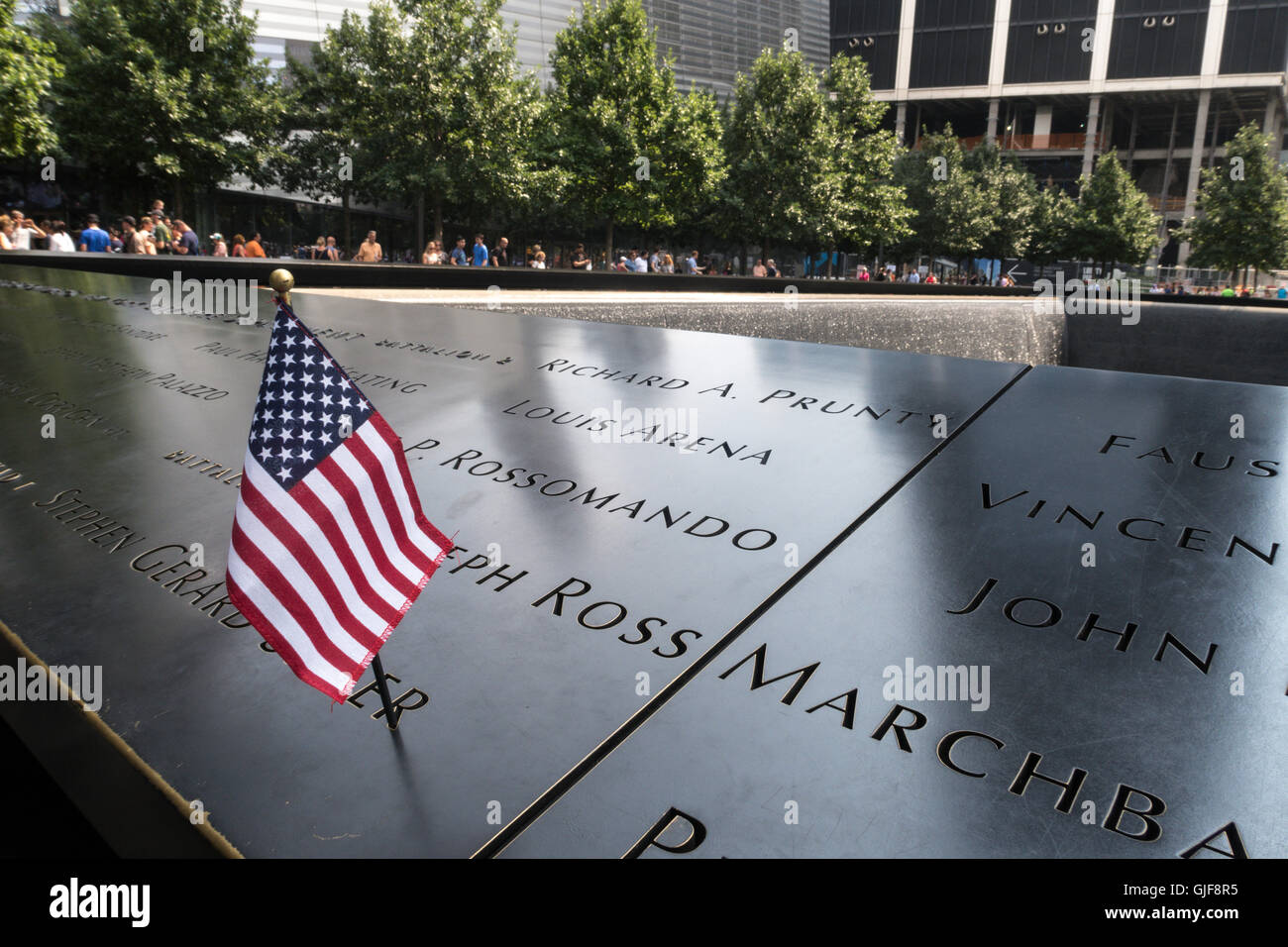 WTC Footprint Memorial Pools "Reflecting Absence" at the The National ...