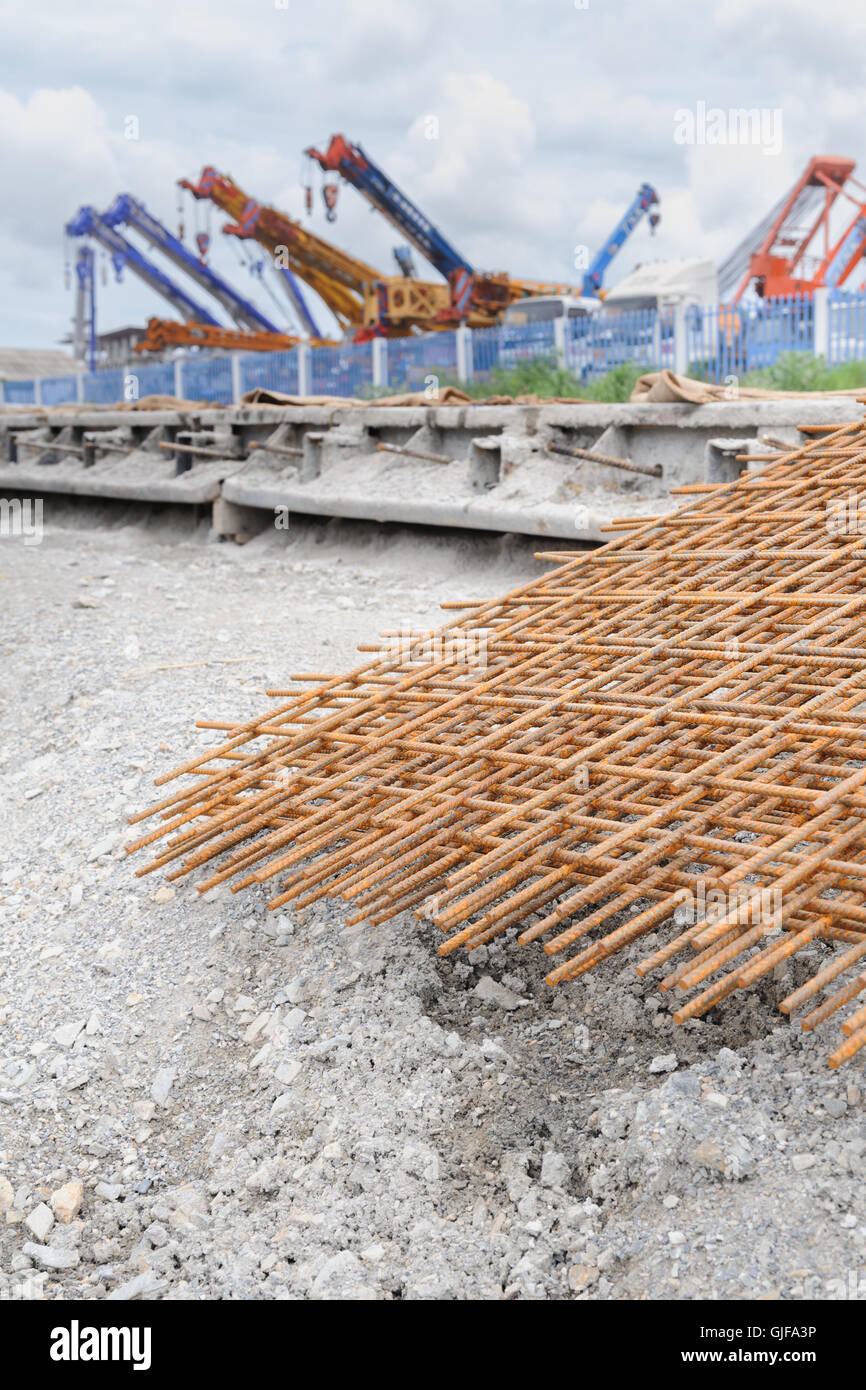 Steel reinforcement cage hi-res stock photography and images - Alamy
