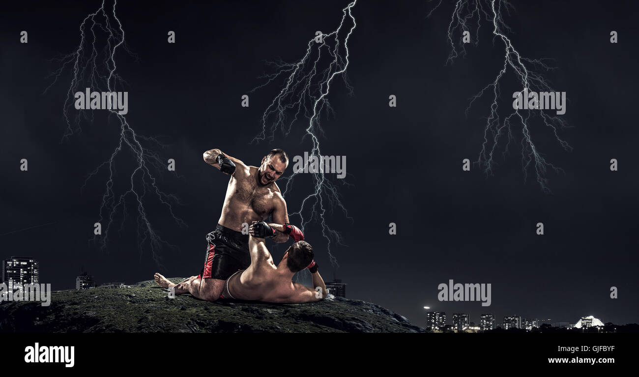 Fire fighter endurance training hi-res stock photography and images - Alamy