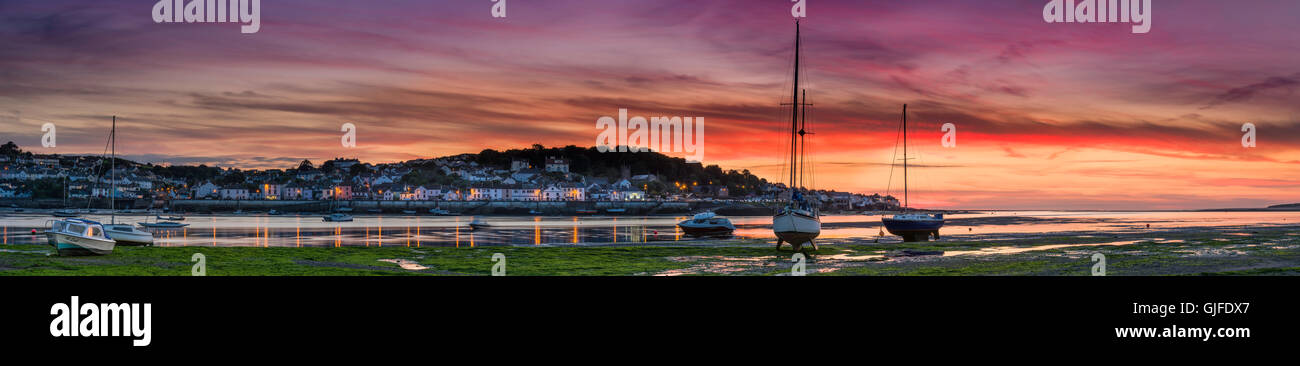 Coastal sunset seascape hi-res stock photography and images - Alamy