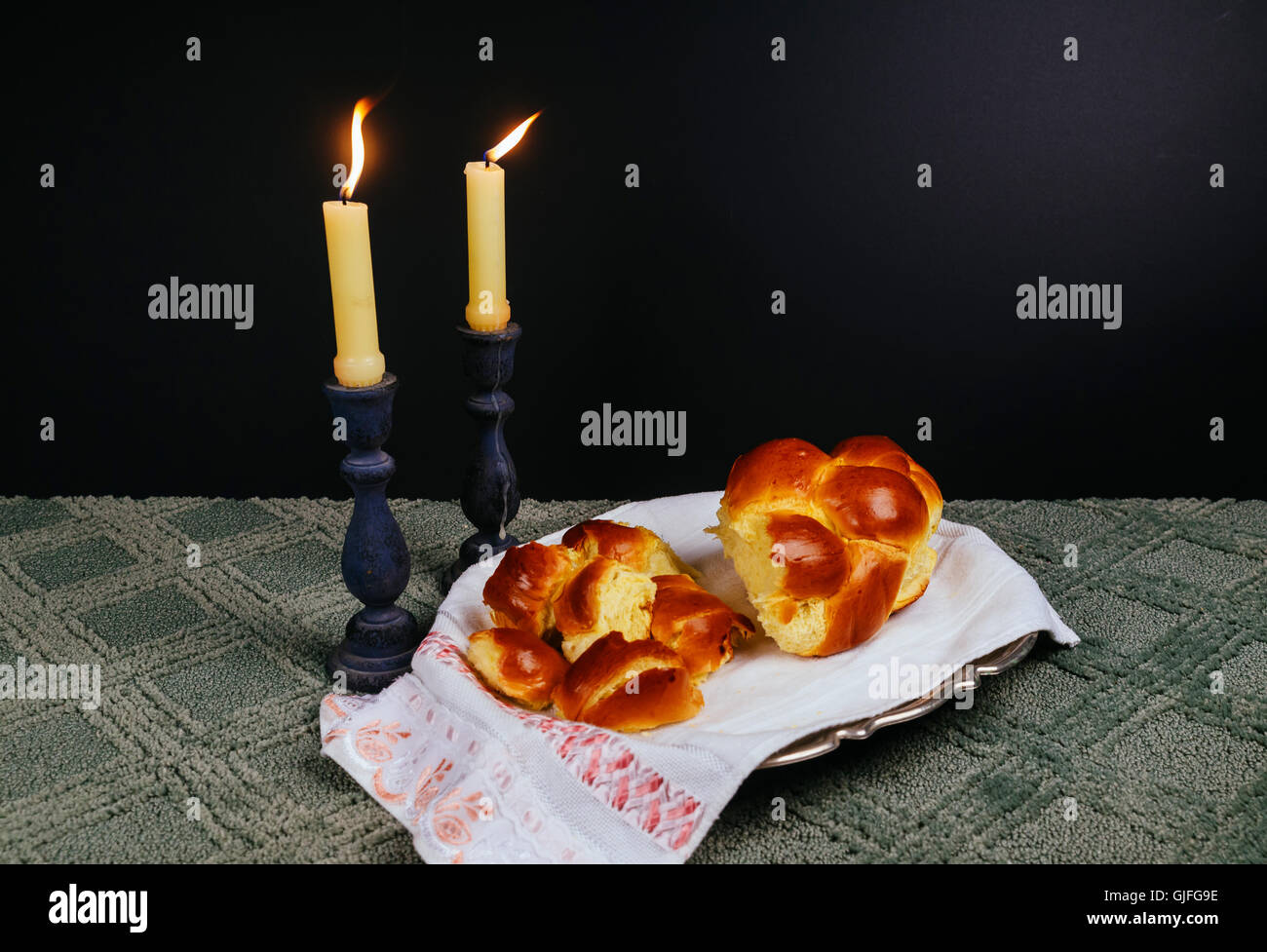 Shabbat Shalom - Traditional Jewish Sabbath ritual Stock Photo - Alamy