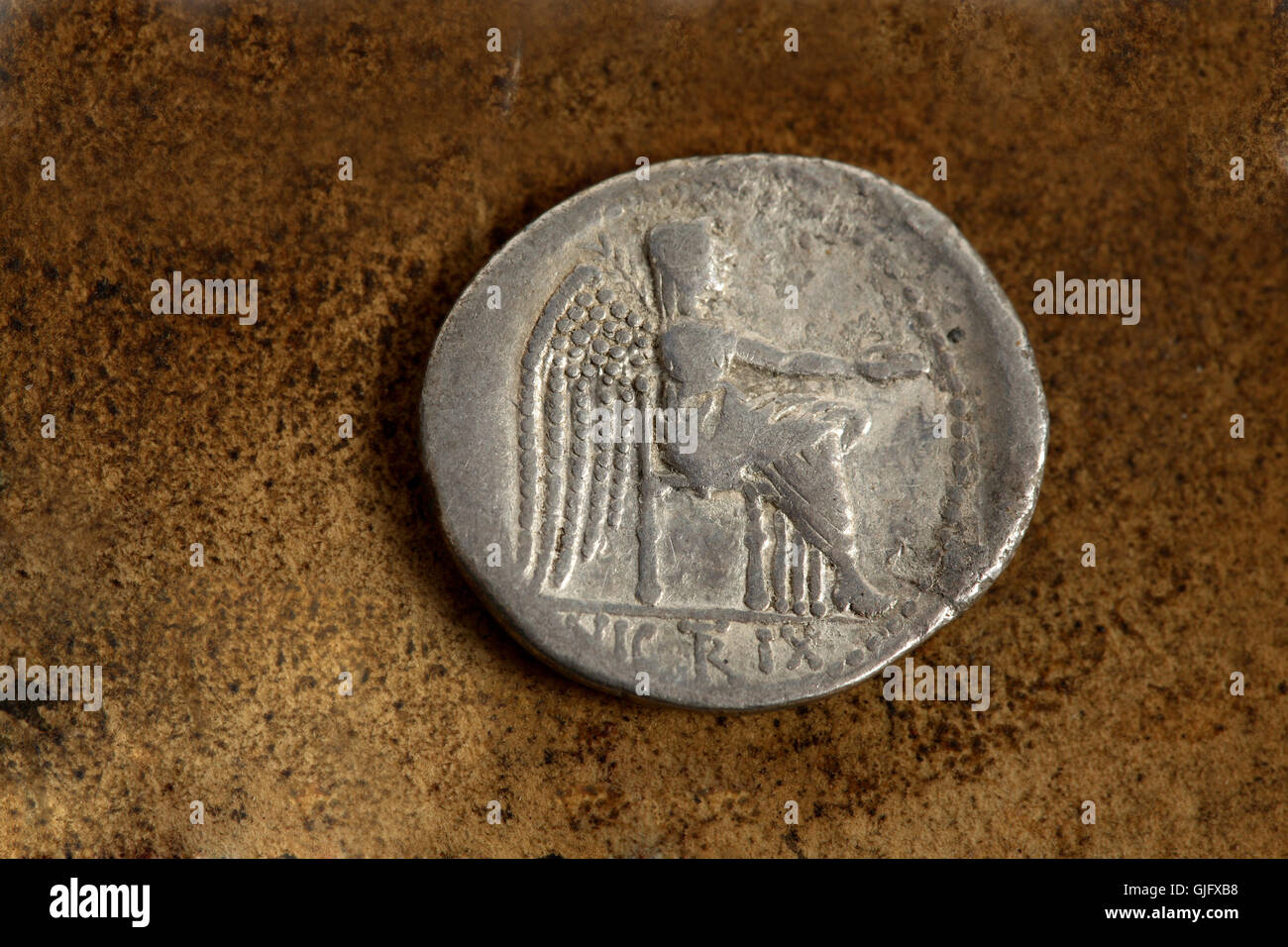 Roman Silver Coin 89 BC Stock Photo - Alamy