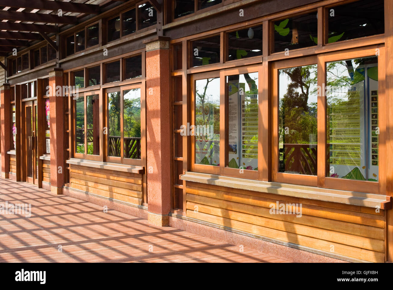 Traditional Chinese wooden building Stock Photo - Alamy