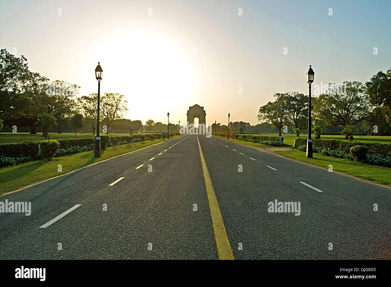 India gate new delhi hi-res stock photography and images - Alamy