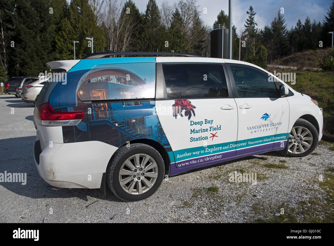 The Deep Bay Marine Field Station at Bowser on Vancouver Island SCO ...