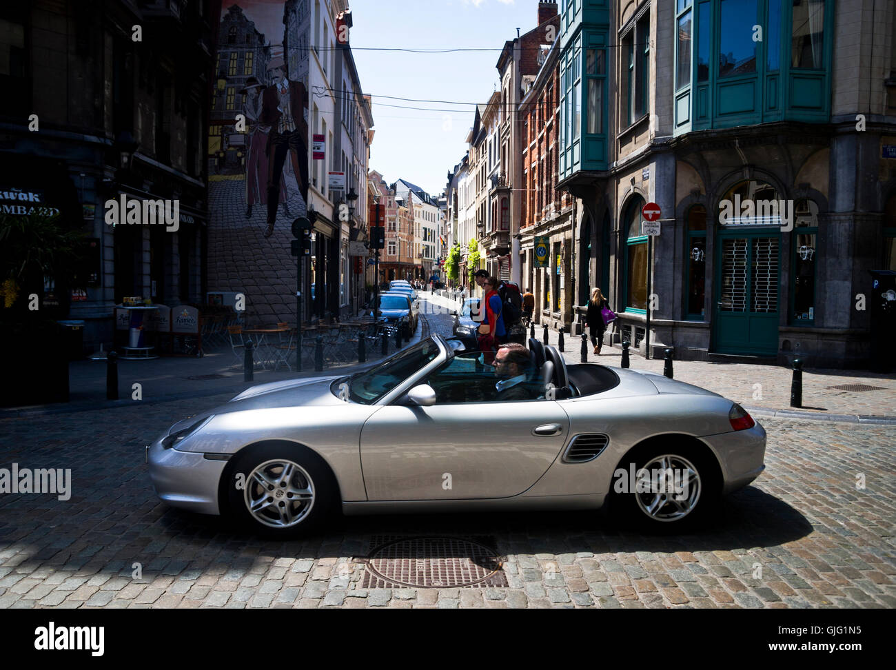 Driving in brussels hi-res stock photography and images - Alamy